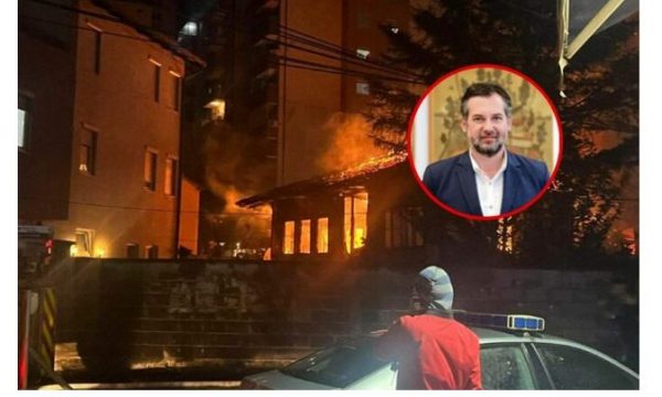 Djegia e shtëpisë së familjes Koroglu, Çeku: Faturën e restaurimit do ... Djegia e shtëpisë së familjes Koroglu, Çeku: Faturën e restaurimit do ...