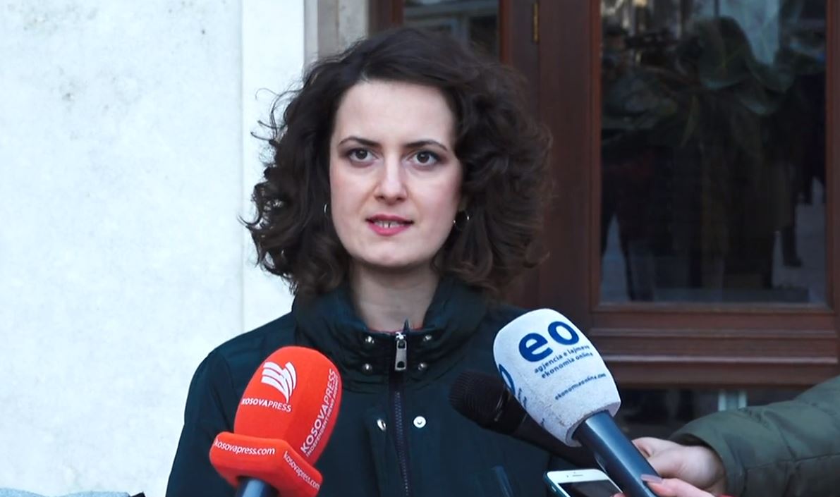 Aktivistja e PSD-së i reagon Kurtit, sipas saj kjo është arsyeja që ... Aktivistja e PSD-së i reagon Kurtit, sipas saj kjo është arsyeja që ...